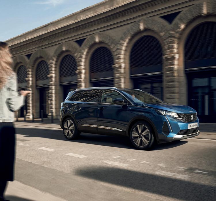 Peugeot 5008 | El SUV modular de 7 plazas de Peugeot